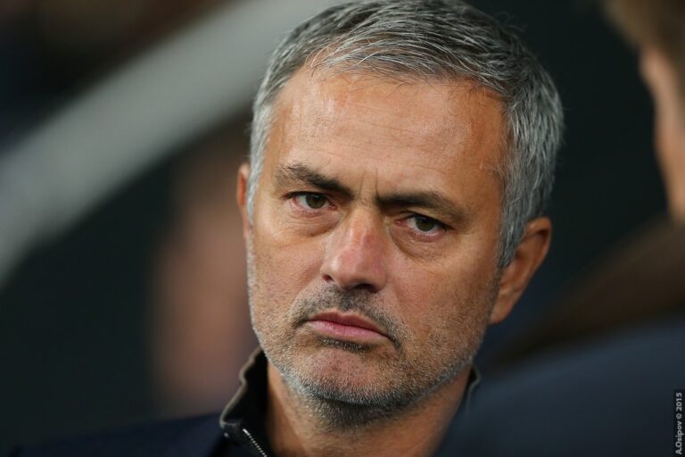 Mourinho: 'I'm sad about the result but I'm not sad about the players ...