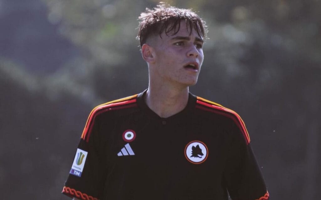 Niccolò Pisilli reflects on unexpected Italy call-up and thanks De ...